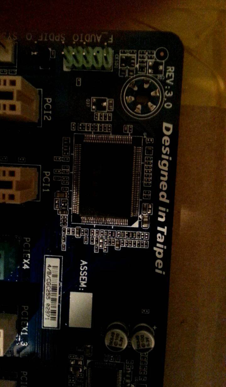 Is the motherboard original or fake ? | Tom's Hardware Forum